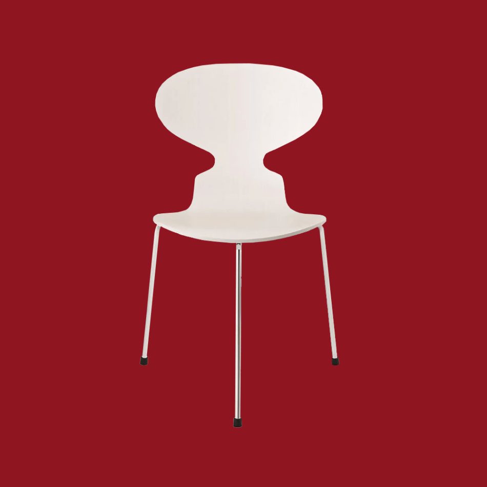 3100 Myren med 3 ben af Arne Jacobsen (Hvid, Farvet ask)